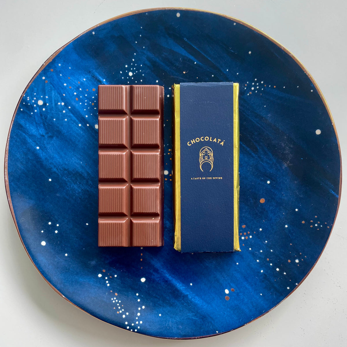 "DO BUY" ~ Large Pistachio Bar – Chocolatá Chocolate